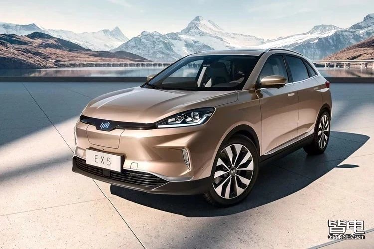 比亚迪元EV535来袭！NEDC续航400km+｜皆电