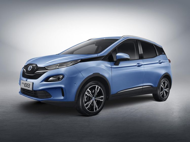 补贴后12.39万起 北汽EX3正式上市 | 上海车展｜皆电