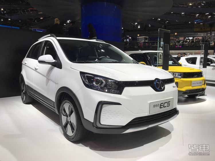 续航403km 北汽新能源EC5亮相 | 上海车展