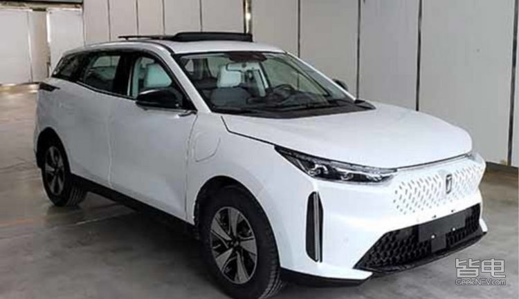 奔腾全新纯电SUV E01将7月份上市 NEDC续航里程450km｜皆电