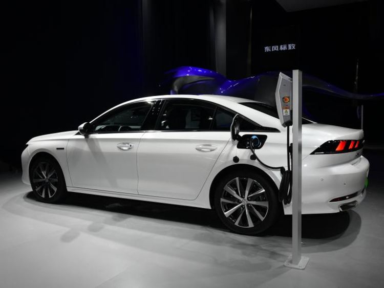 东风标致508L PHEV上市！起售21.57万/续航56公里｜皆电