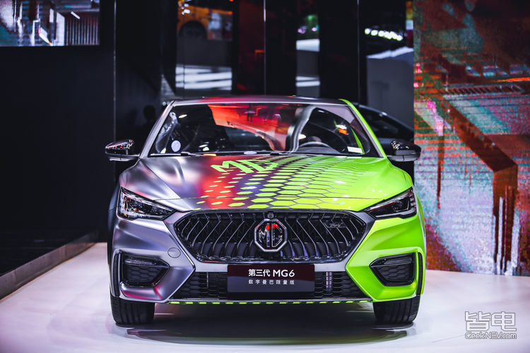 潮跑全新MG5限定版和第三代MG6车系改装版上市、MG领航PHEV全球首秀｜皆电